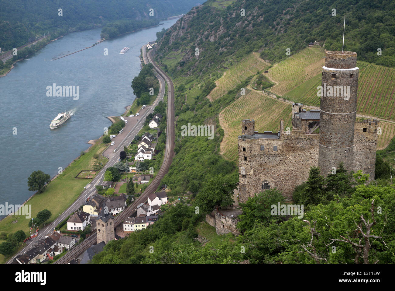 Maus castle burg maus at rhine hi-res stock photography and images - Alamy