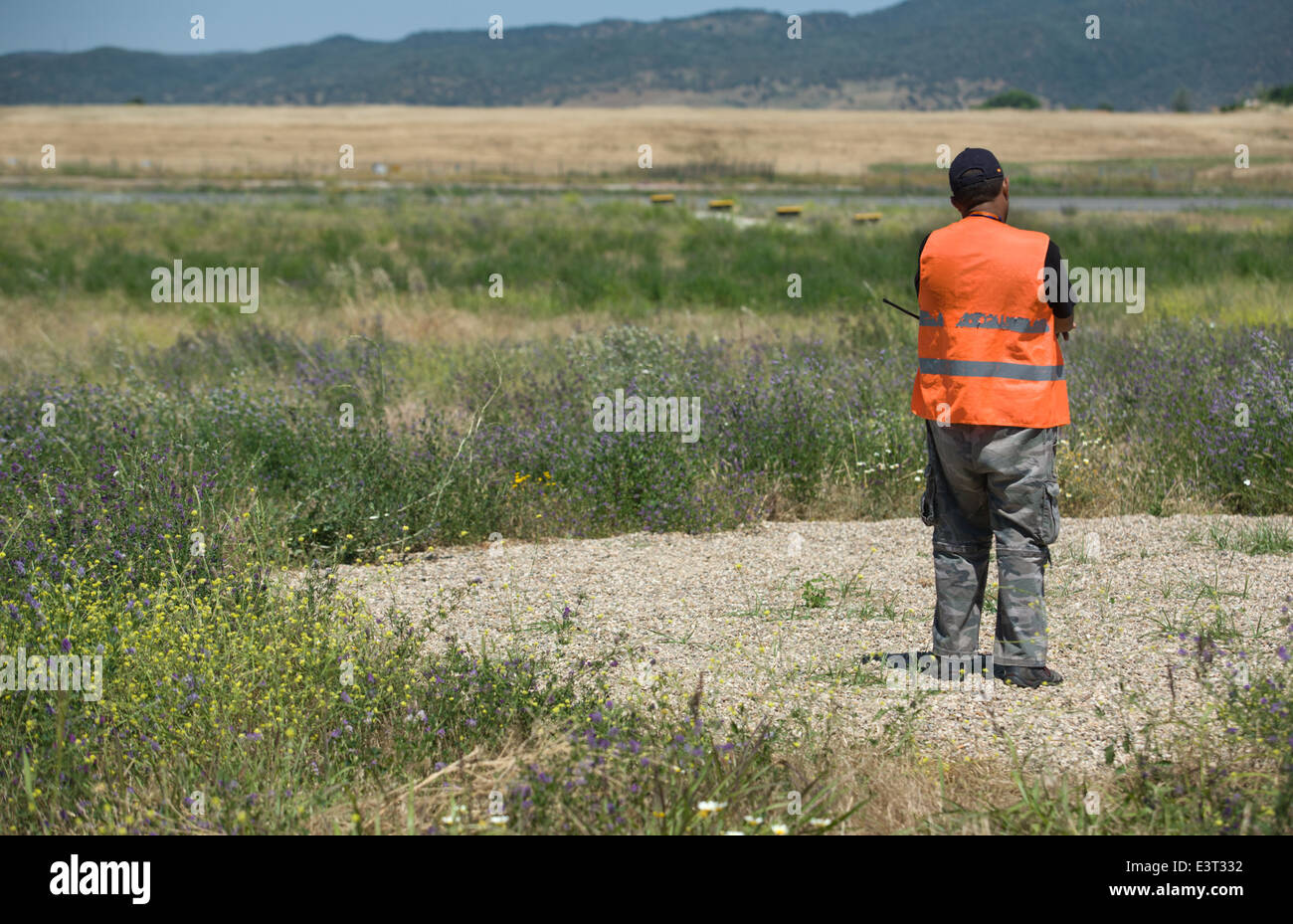 Ground controlled approach hi-res stock photography and images - Alamy