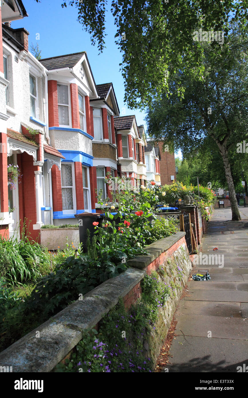 Terraced Houses in London on a sunny day, Stonebridge park, Great ...