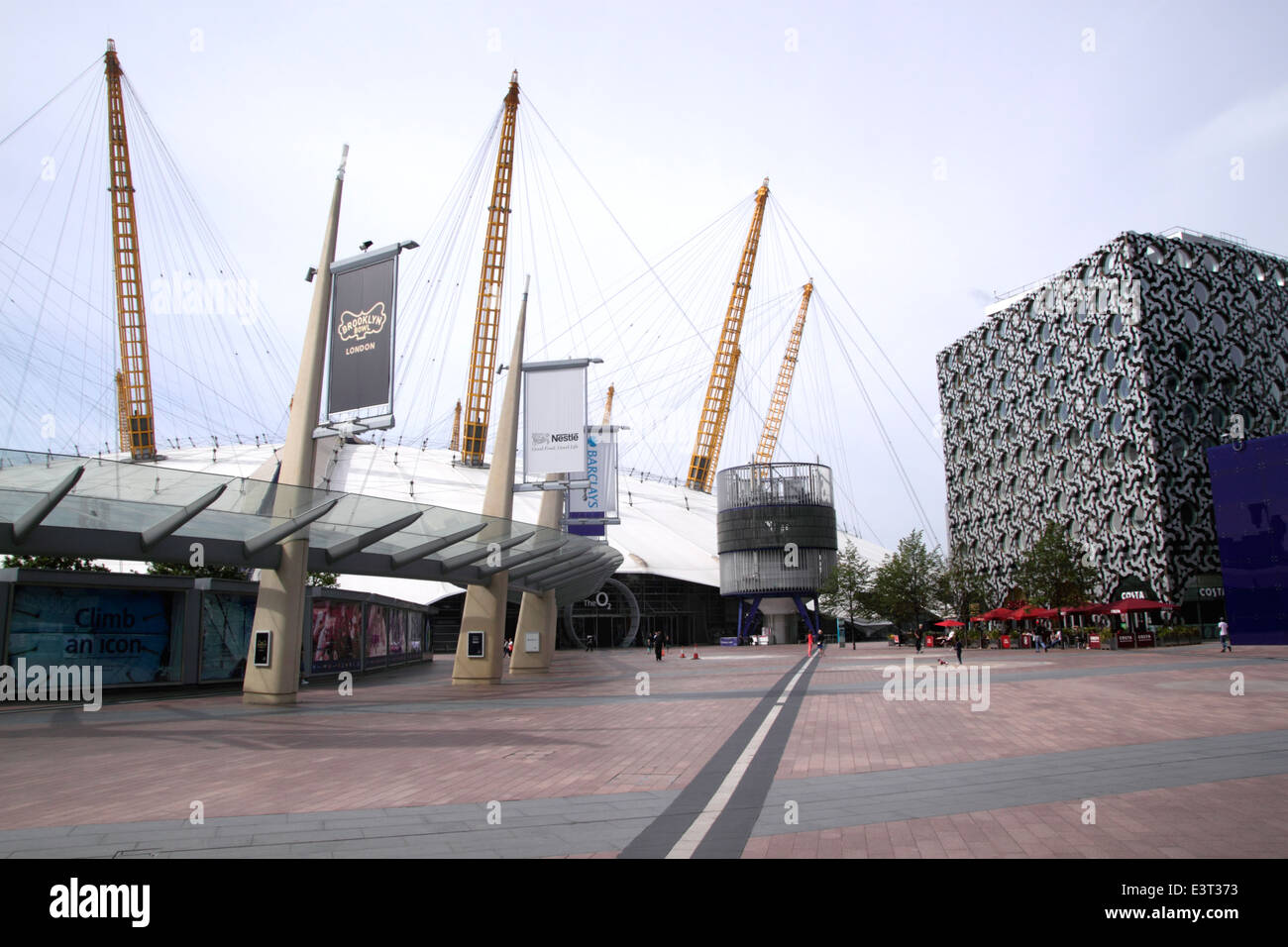 Ravensbourne college london hi-res stock photography and images - Alamy