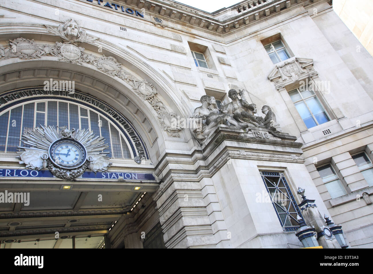 waterloo, station, london, time, railway, clock, travel Stock Photo - Alamy
