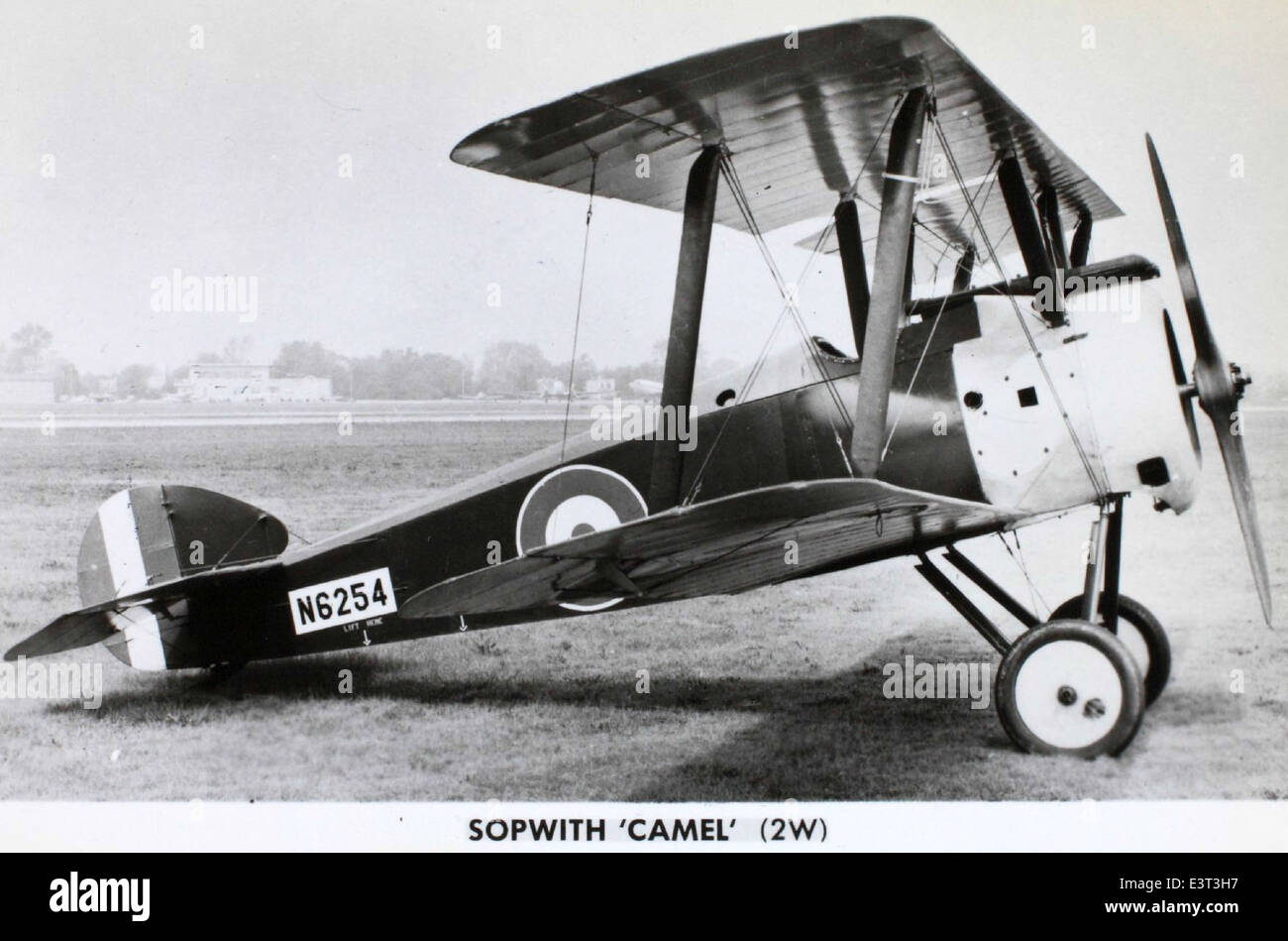 The Sopwith Camel F.1 was a British World War I single-seat biplane ...