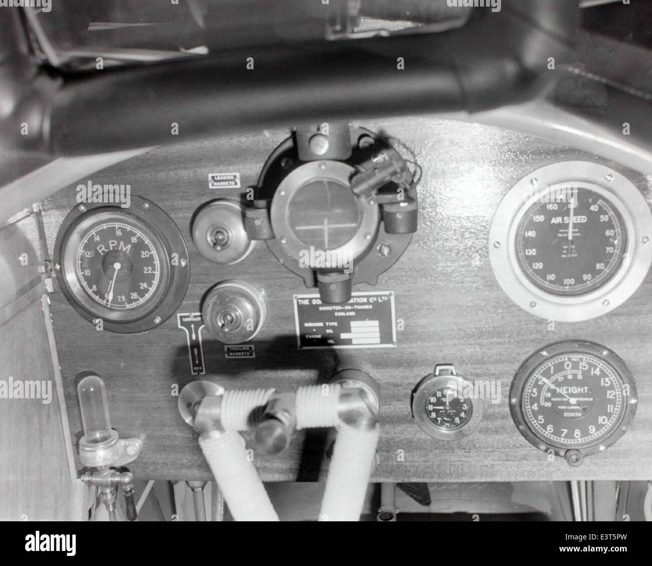 Sopwith tri plane hi-res stock photography and images - Alamy