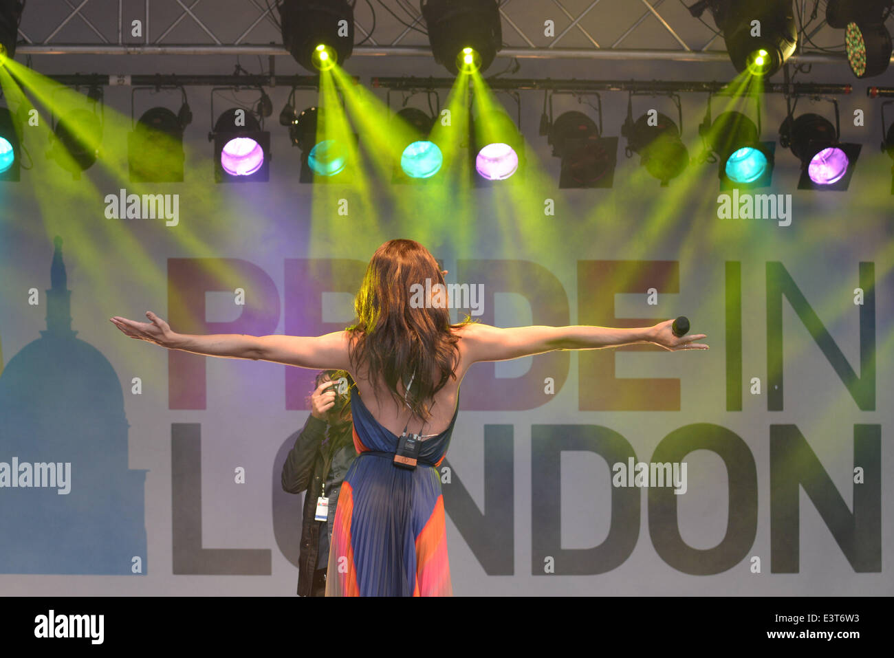 Eurovision crowds hi-res stock photography and images - Alamy