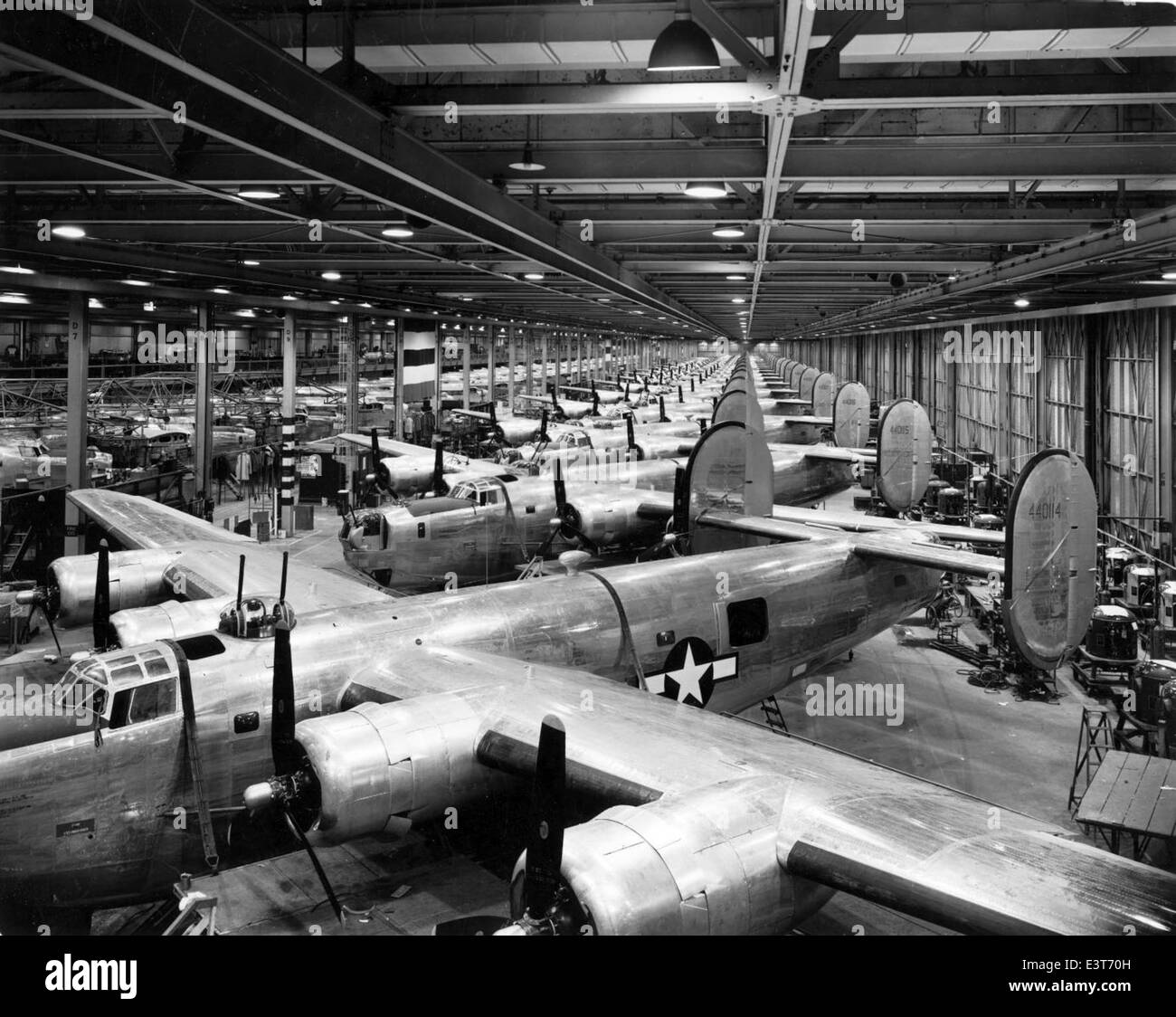 The Consolidated B-24J Liberator, serial number 44-40114, was a long ...