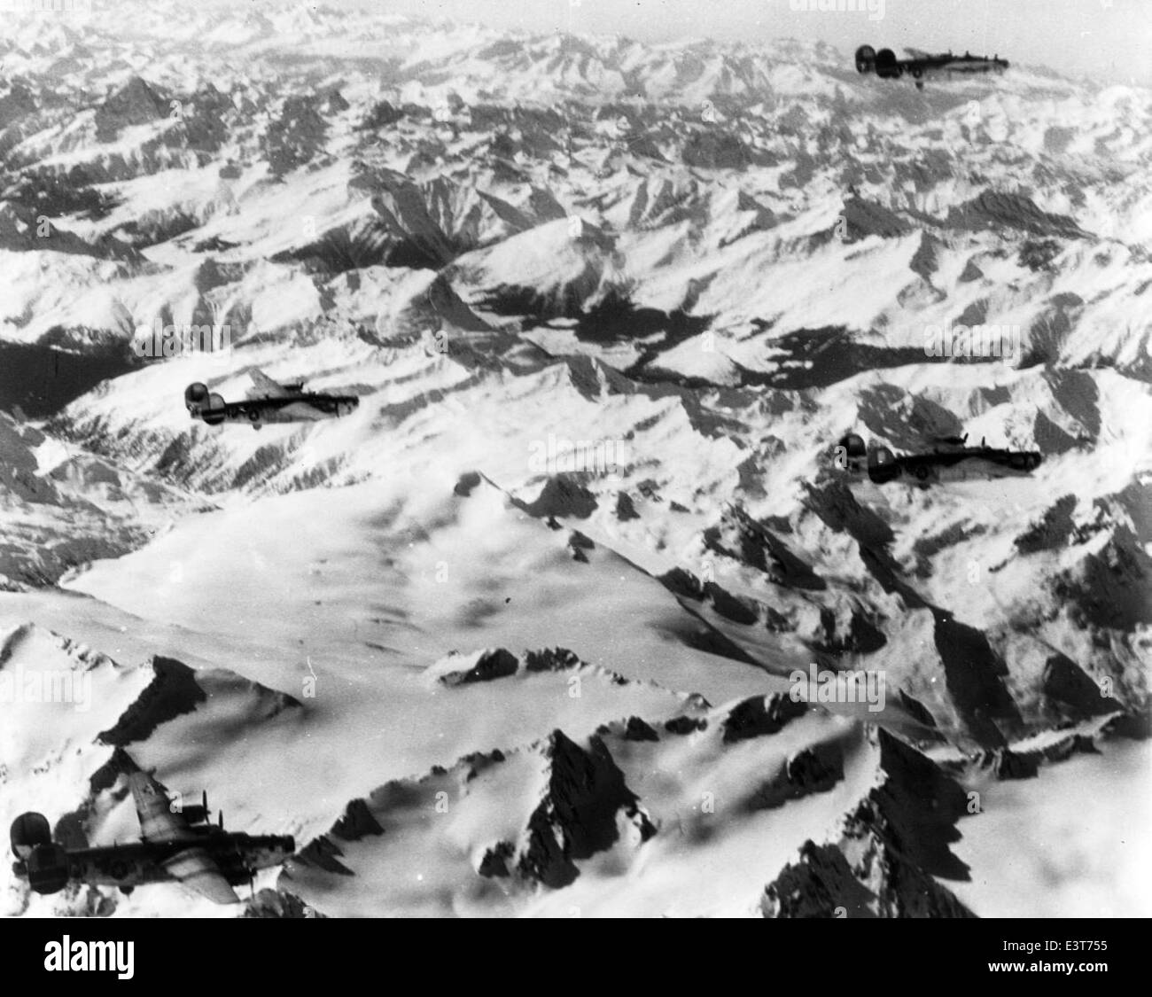 Consolidated 24 liberator flying hi-res stock photography and images ...