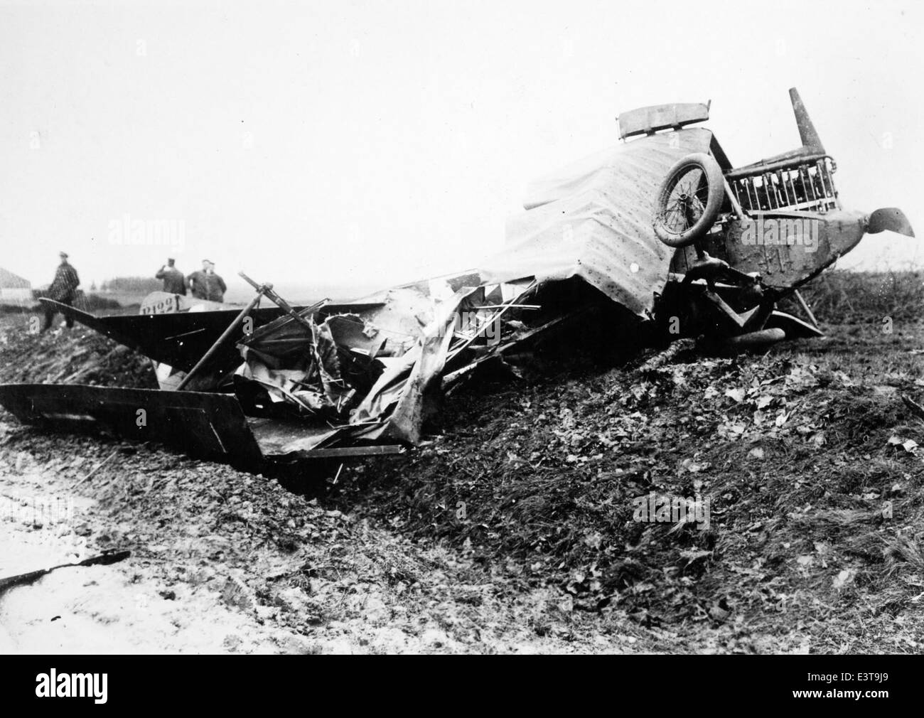 This image, taken during World War I, depicts a crash involving aviator ...