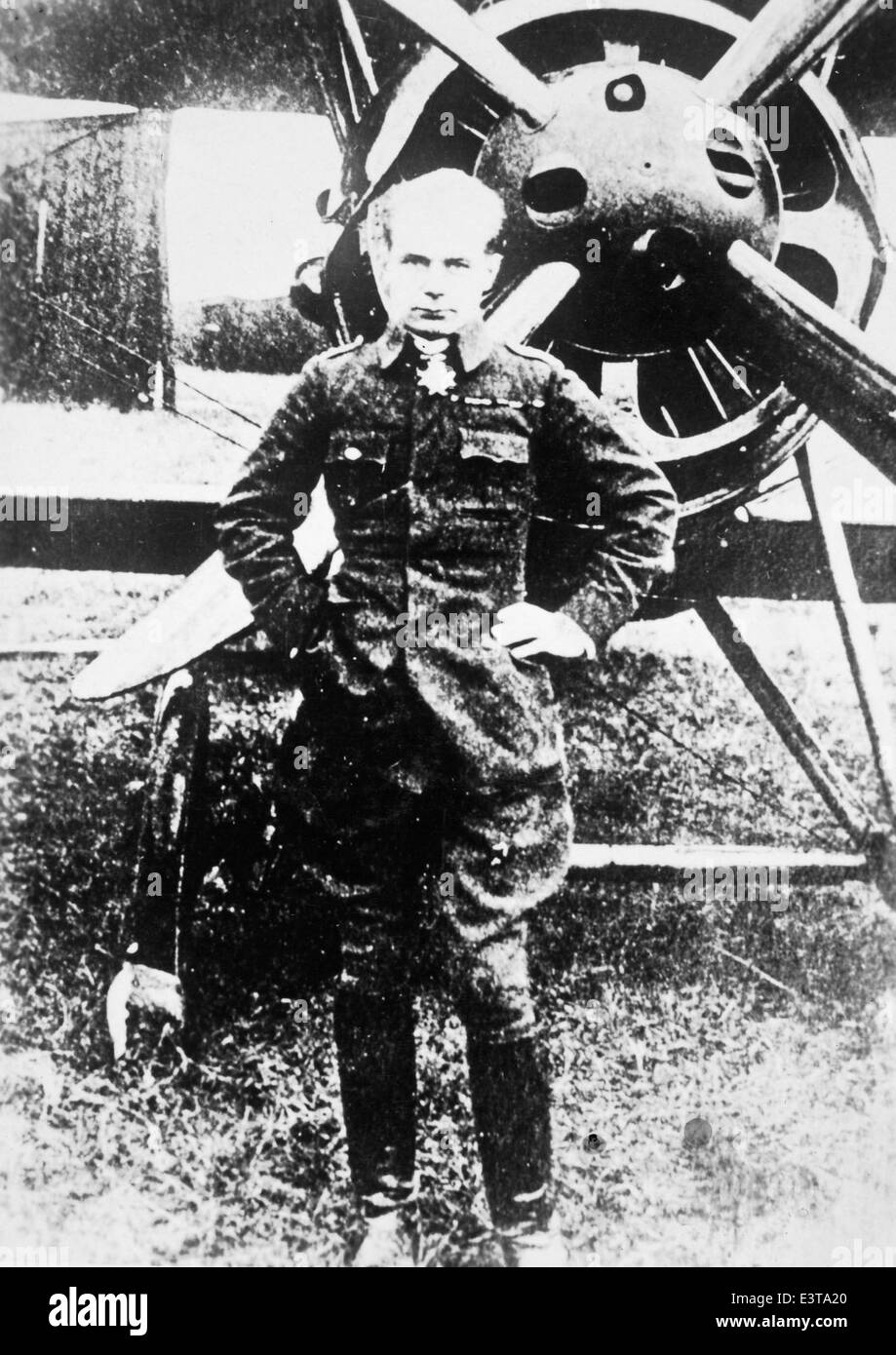 Ernst udet hi-res stock photography and images - Alamy