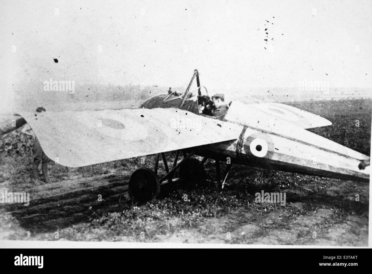 Lou Larson was a pilot in the Royal Flying Corps (RFC) during World War ...