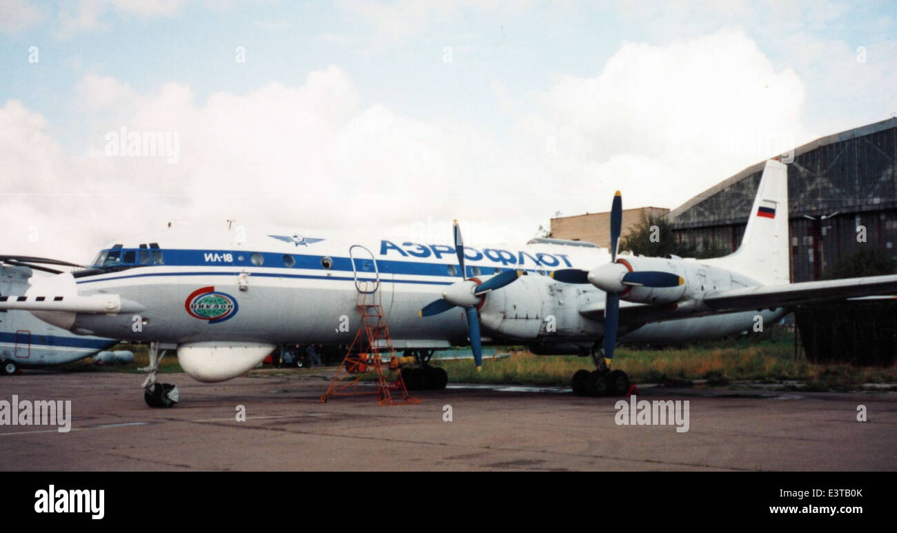 Ilyushin il 18 hi-res stock photography and images - Alamy
