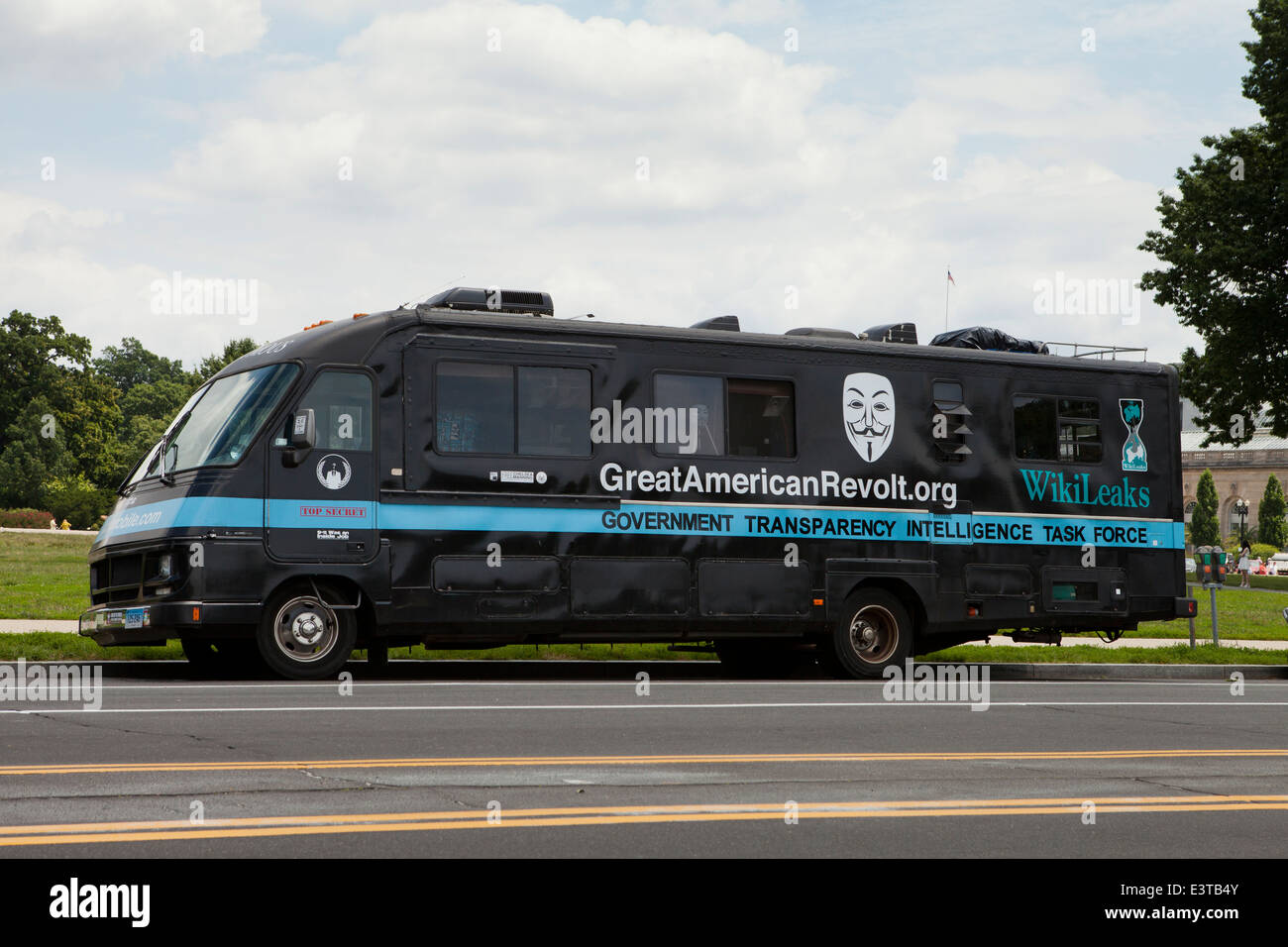 Mobile unit hi-res stock photography and images - Alamy