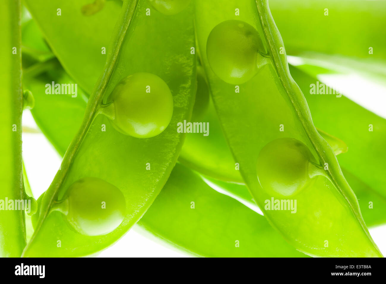 Peas in pod Stock Photo - Alamy
