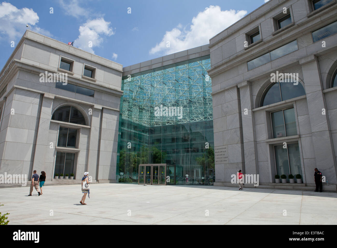 Judicial center hi-res stock photography and images - Alamy