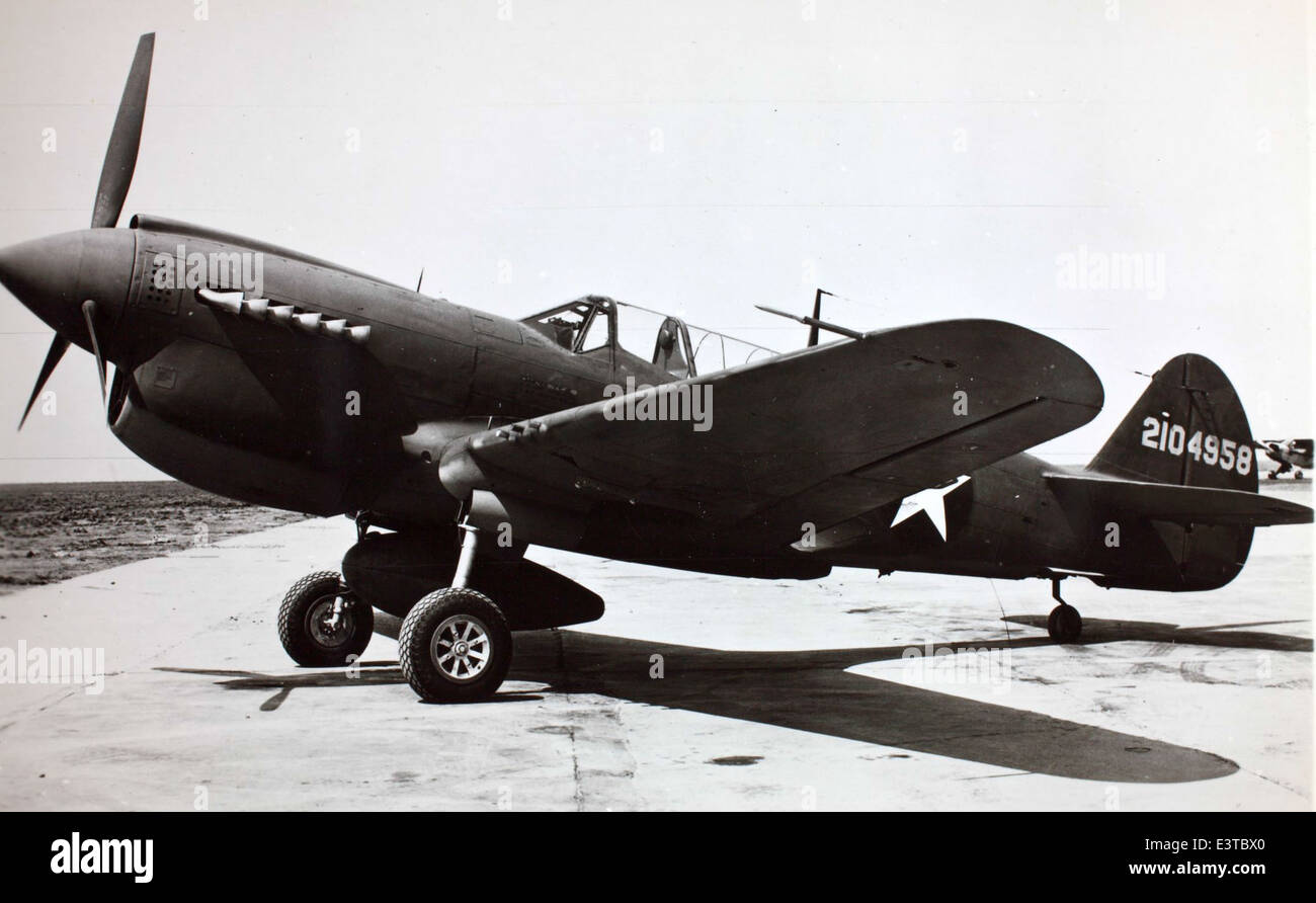 Curtiss wright p 40 hi-res stock photography and images - Alamy