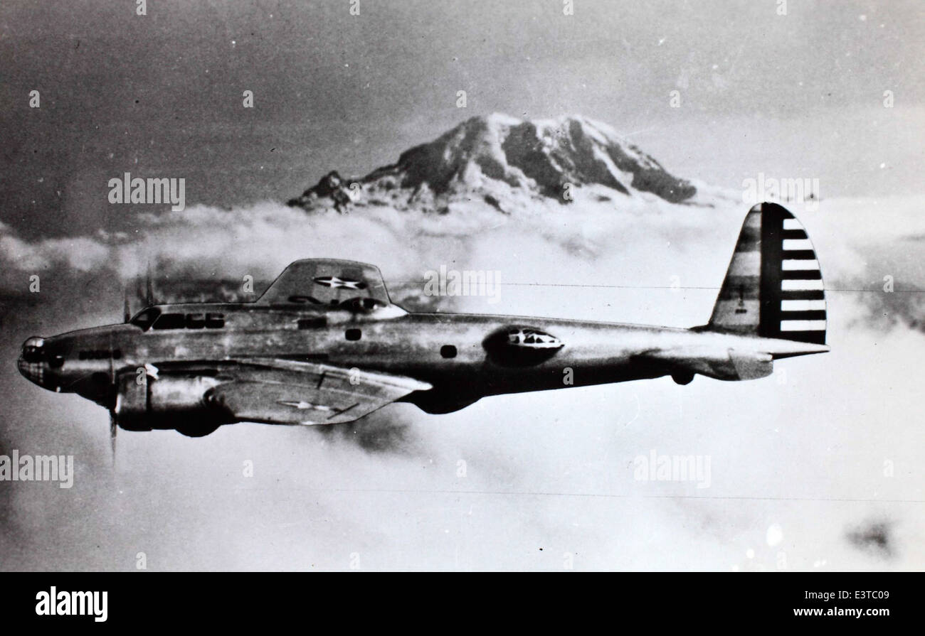 Boeing 299 hi-res stock photography and images - Alamy