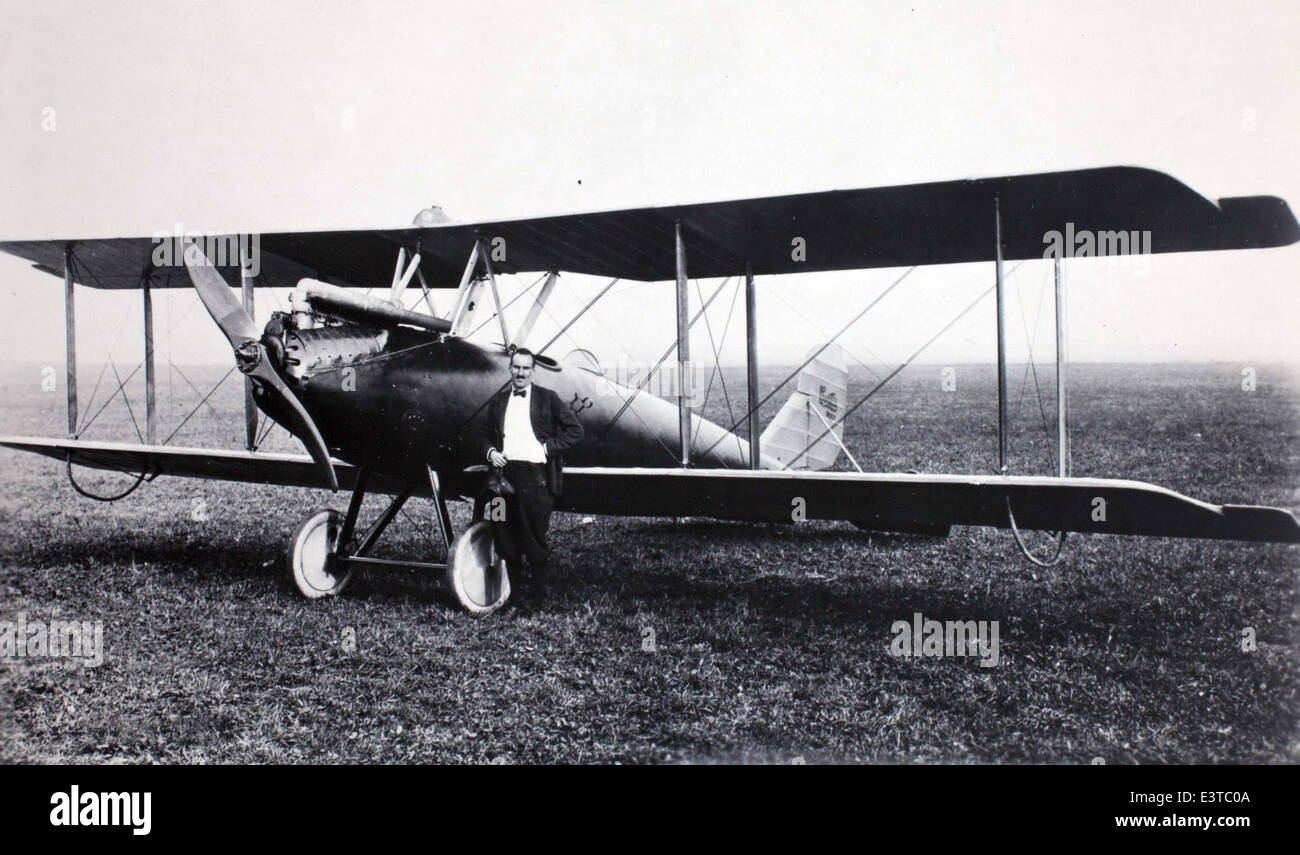 The Curtiss-Wright Oriole Racer was an aircraft developed in the 1930s ...