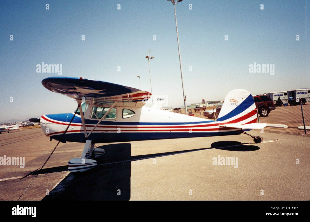 Cessna 140 hi-res stock photography and images - Alamy