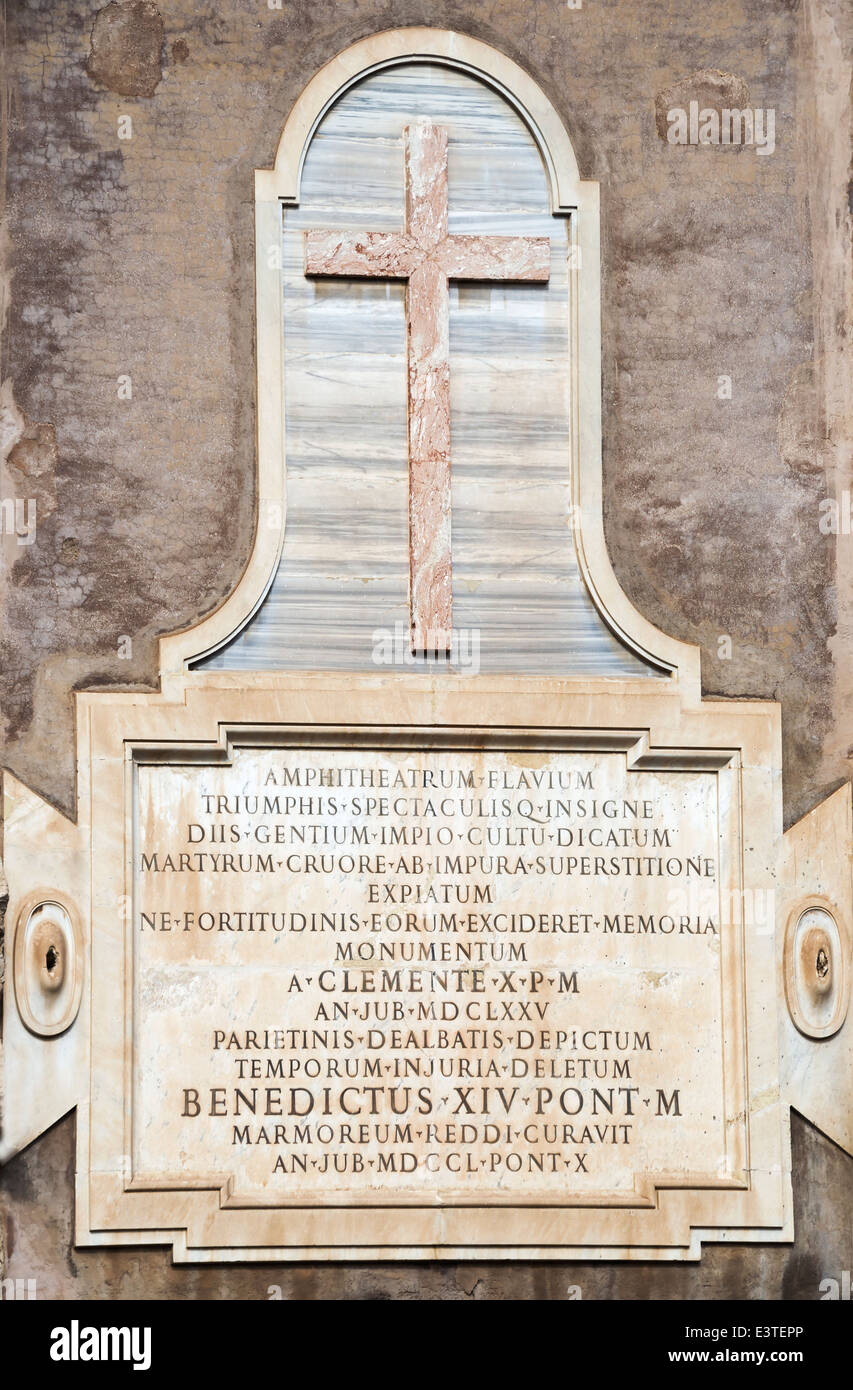 Colosseum full view hi-res stock photography and images - Alamy