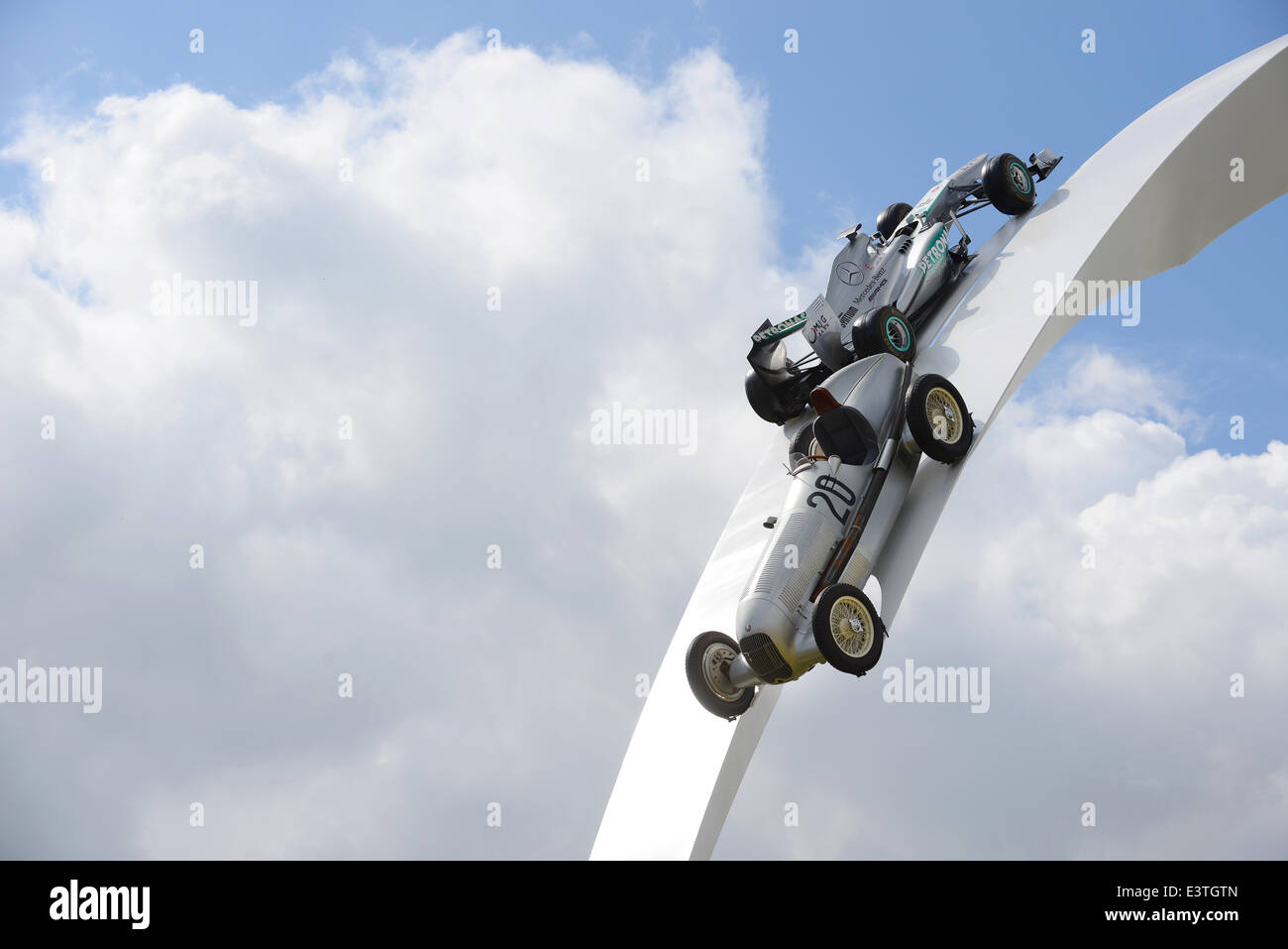 Goodwood sculpture 2014 hi-res stock photography and images - Alamy