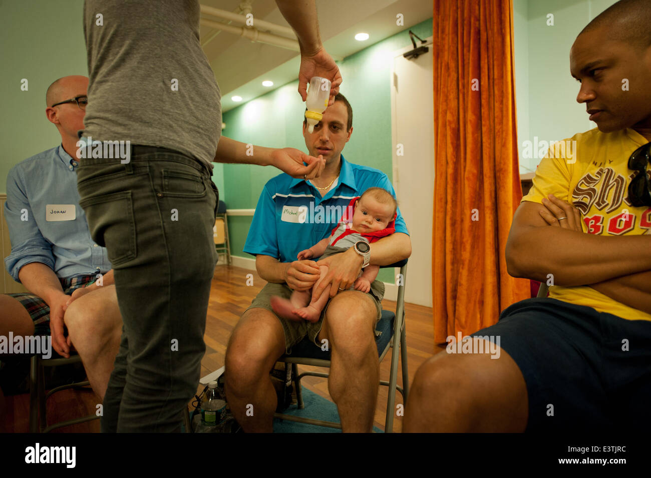Manhattan, New York, USA. 21st June, 2014. Michael Proskin (center), 38 ...