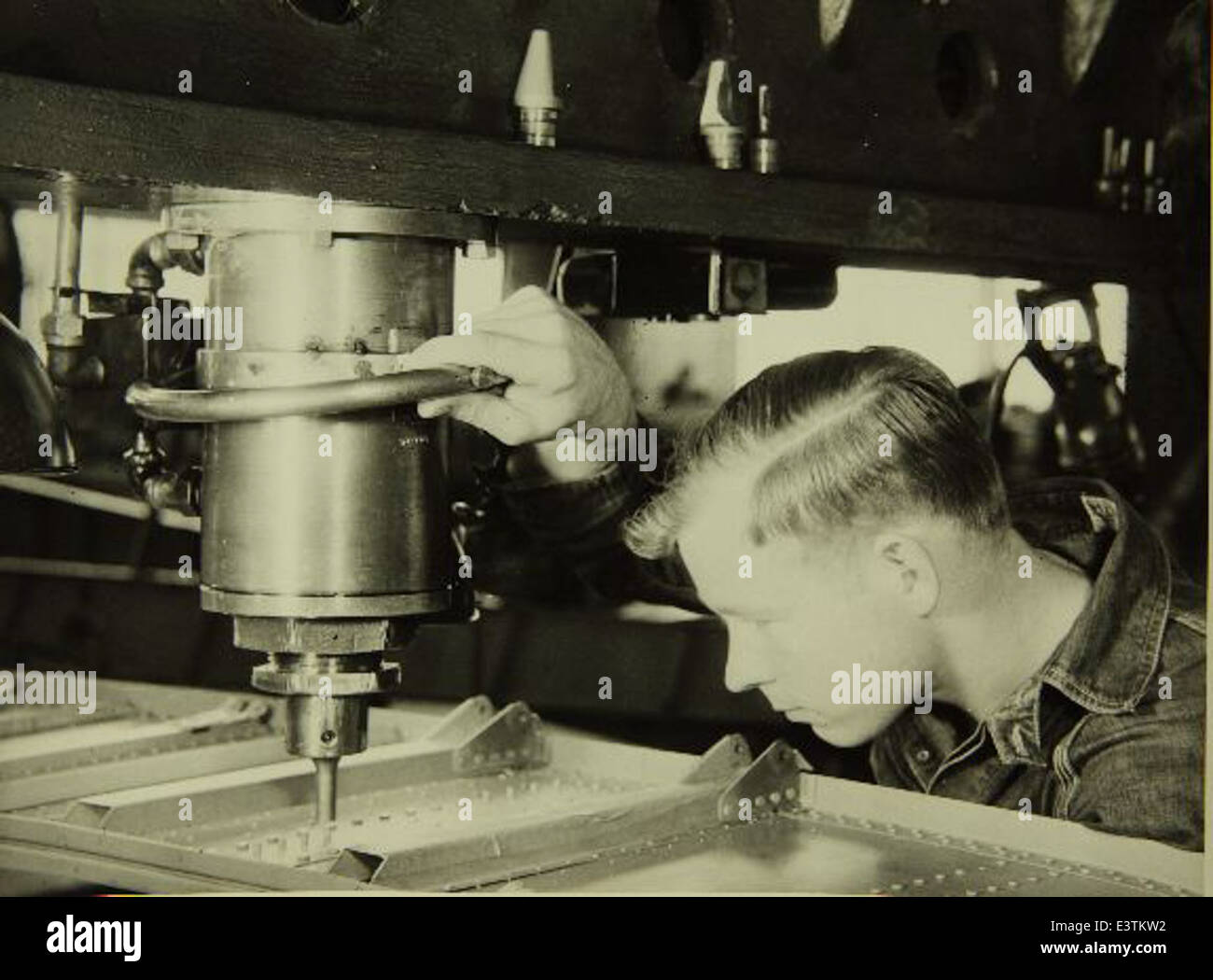 These images from the Consolidated/Convair Aircraft Factory in San ...