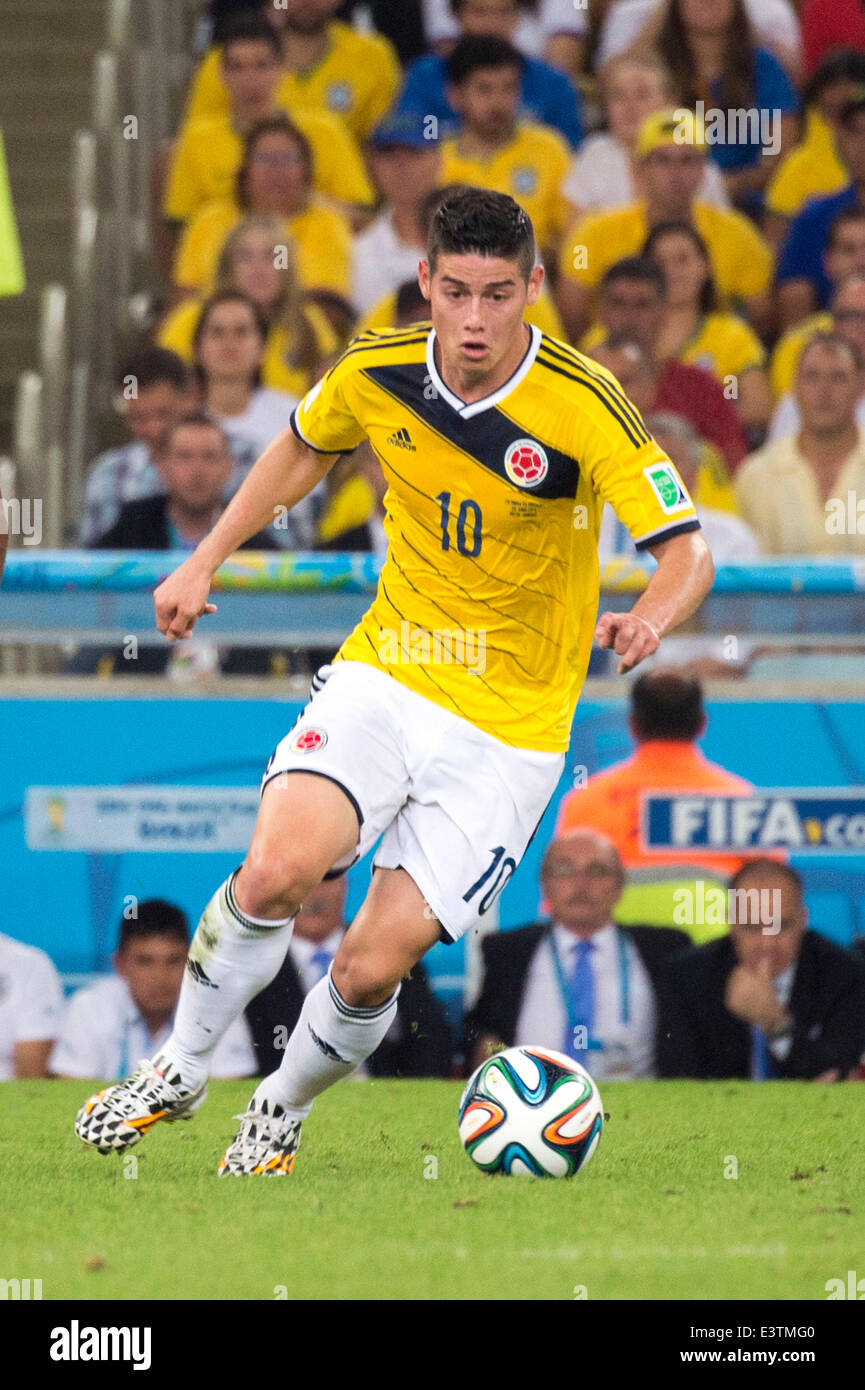 James rodriguez 2014 uruguay hi-res stock photography and images - Alamy