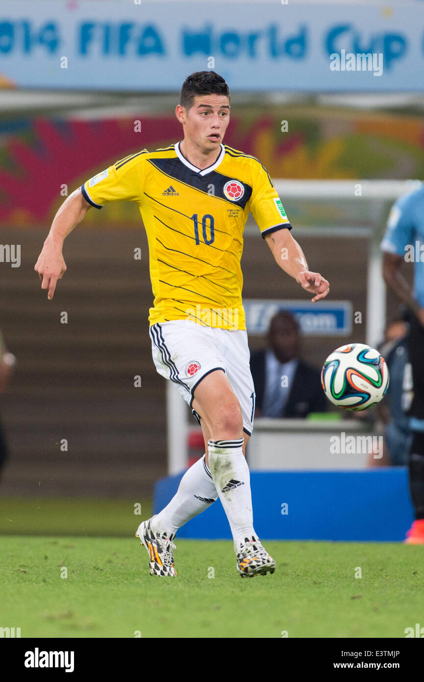 James rodriguez 2014 uruguay hi-res stock photography and images - Alamy