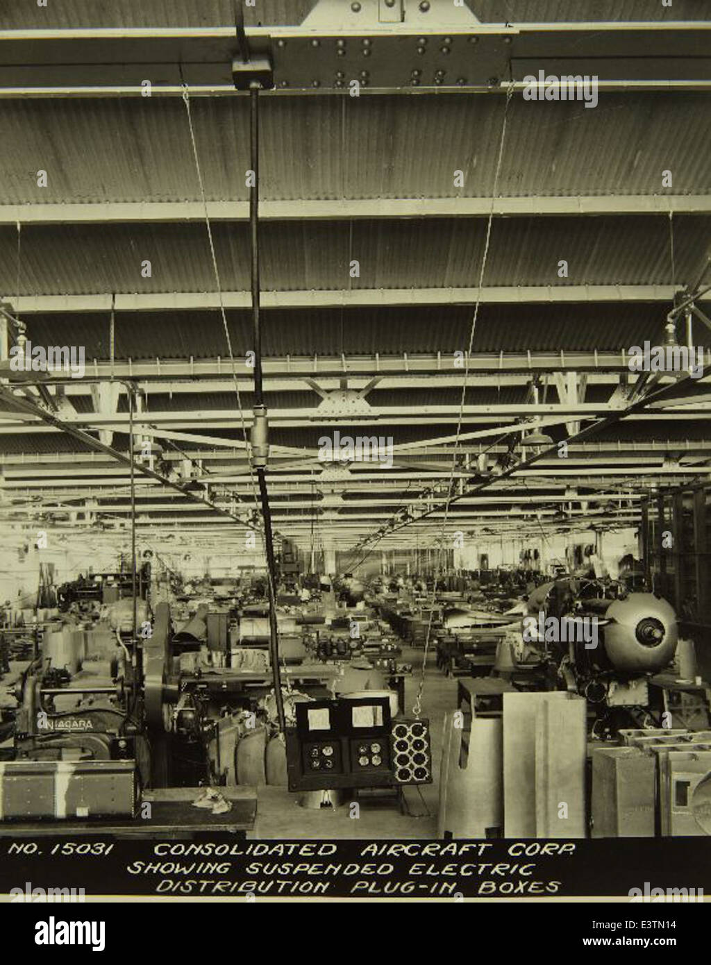 Machine Shop : Consolidated/Convair Aircraft Factory San Diego Stock ...