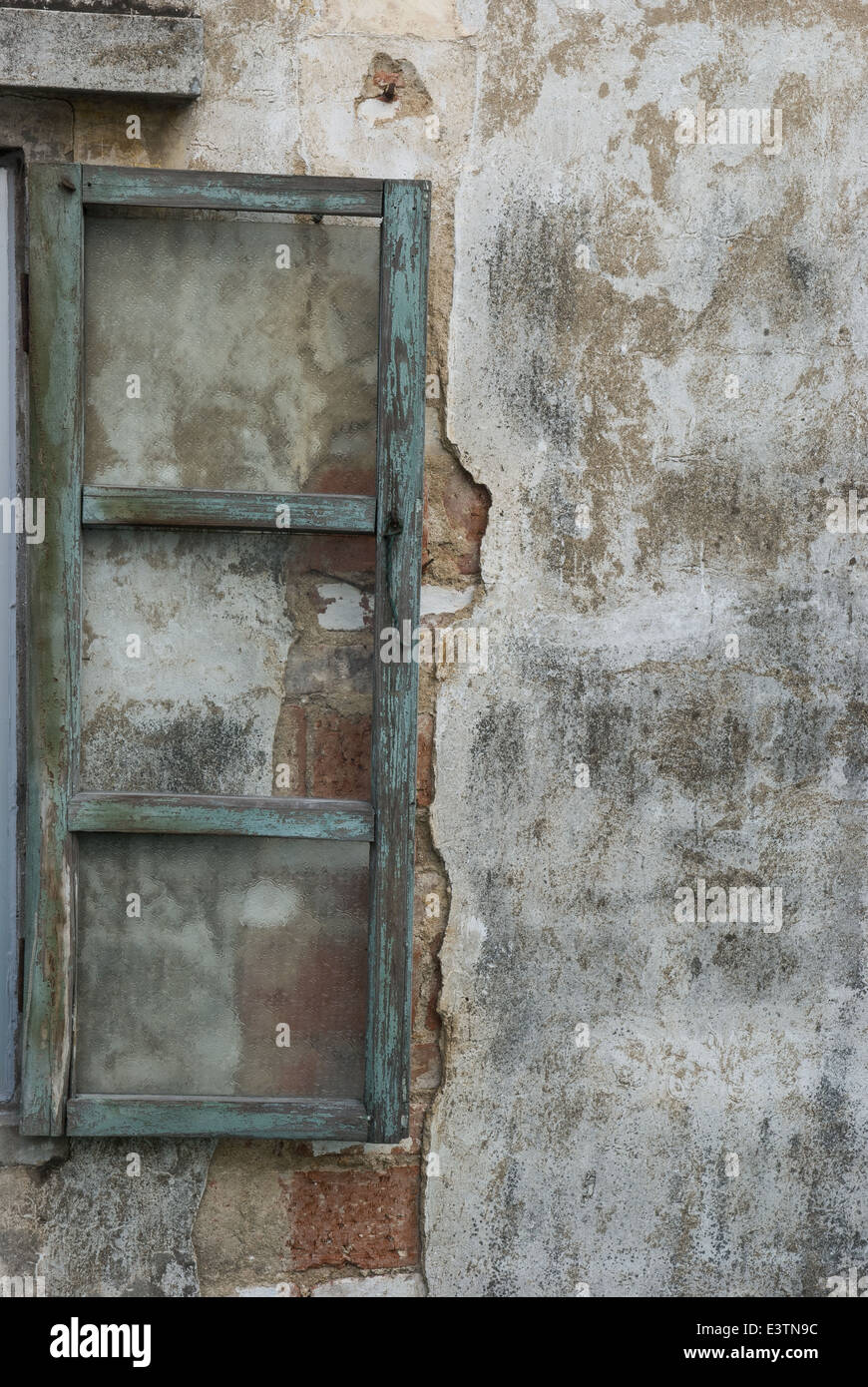 old dirty window on old dirty wall Stock Photo - Alamy