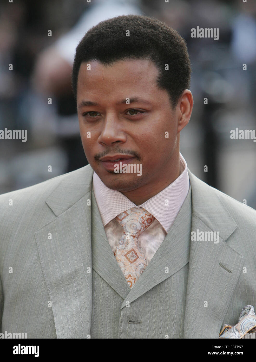 Iron man 2008 terrence howard hi-res stock photography and images - Alamy