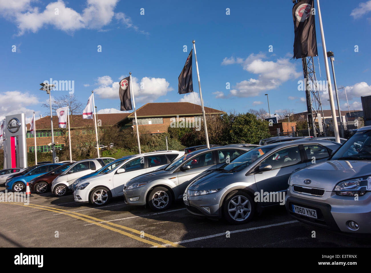 Secondhand Car Dealers Uk High Resolution Stock Photography and Images ...