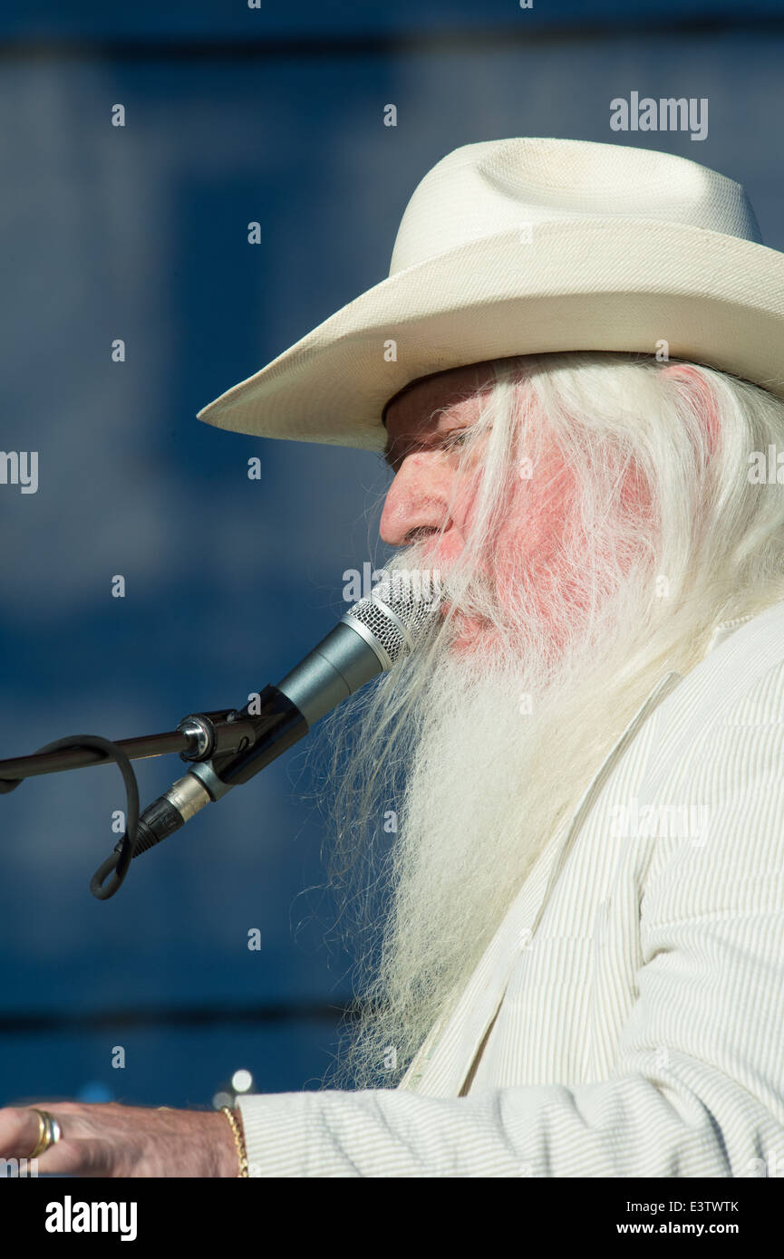 Leon russell hi-res stock photography and images - Alamy