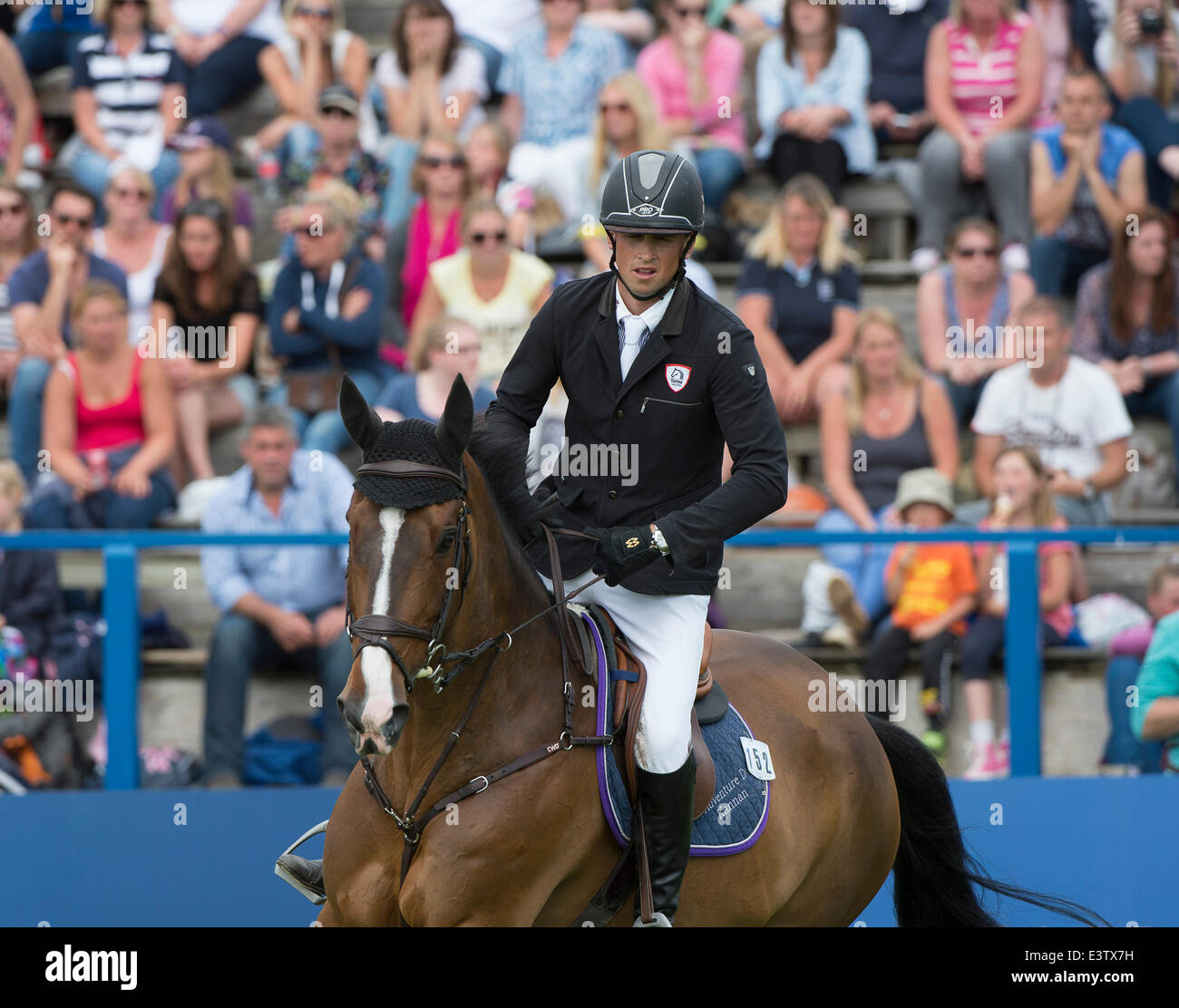 Equestrian sporting adventure hi-res stock photography and images - Alamy