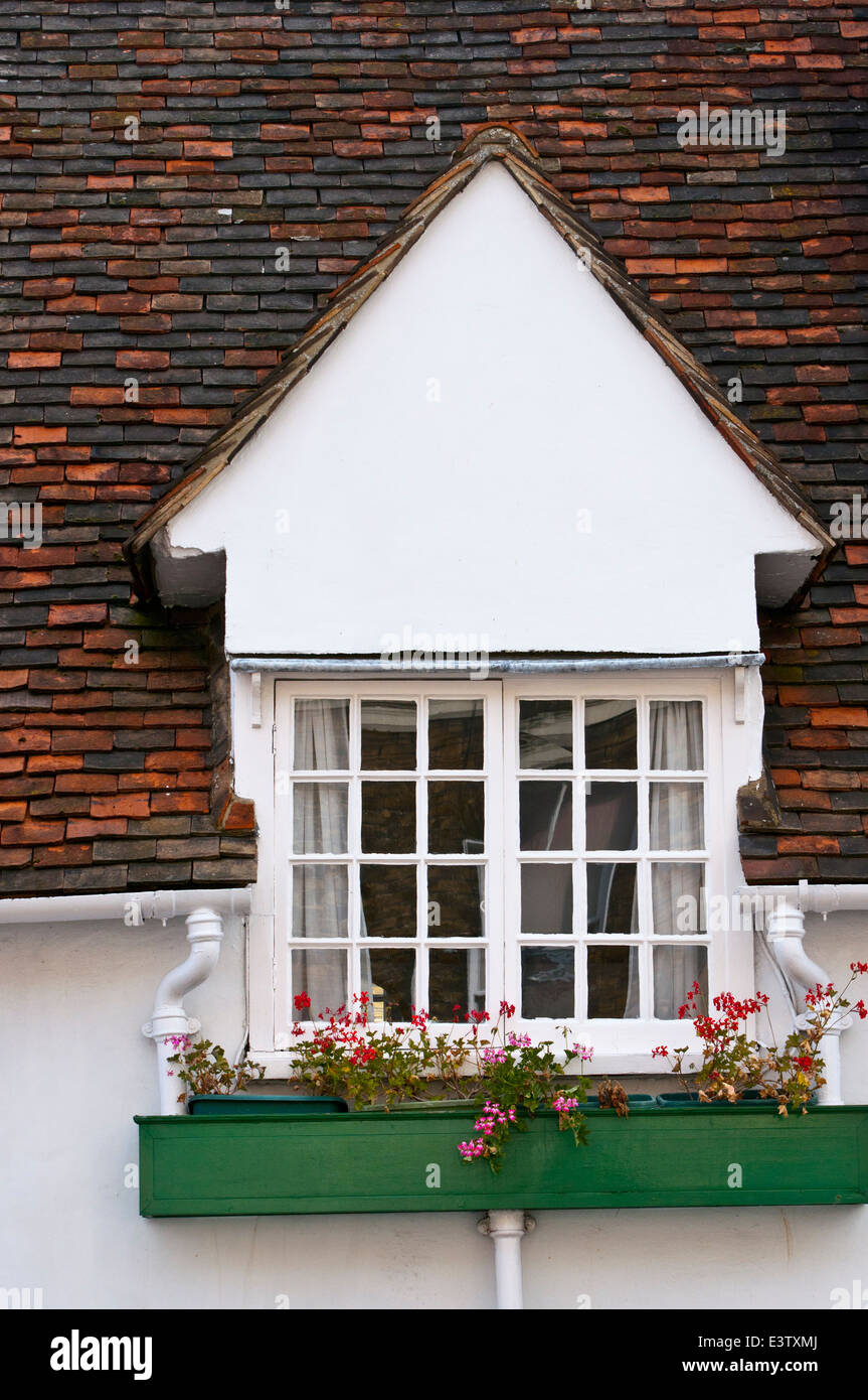 Old dormer window hi-res stock photography and images - Alamy