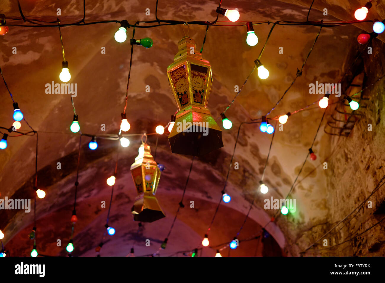 Fanoos ramadan hi-res stock photography and images - Alamy