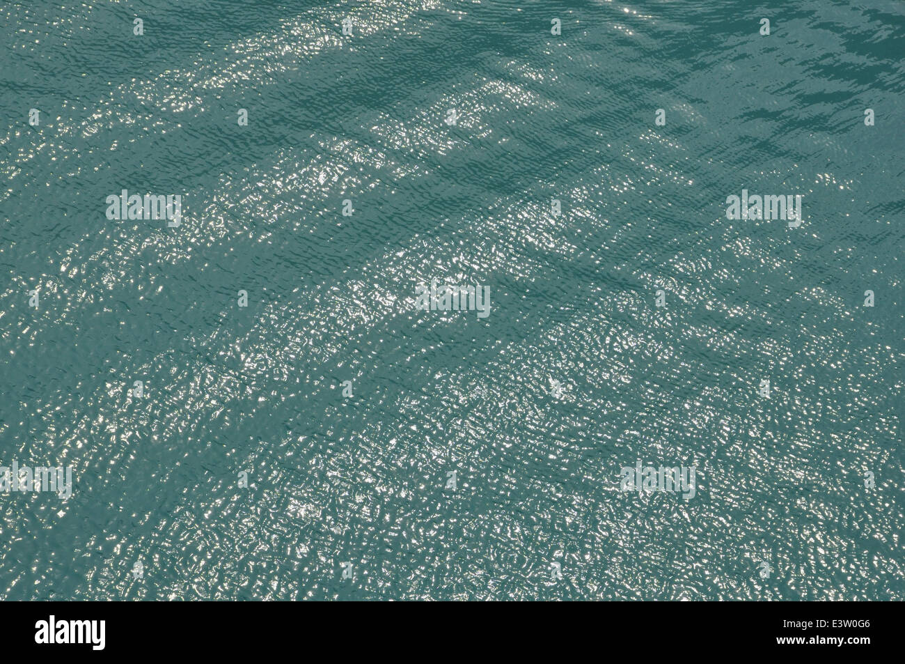 Sunlight water surface hi-res stock photography and images - Alamy