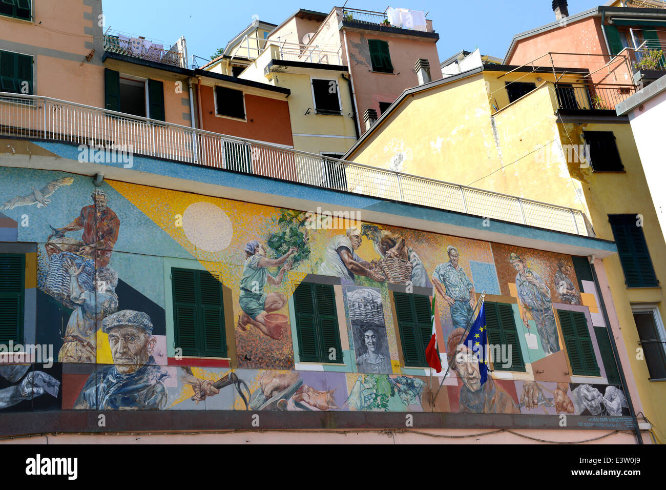 Italian street art murals mural at Riomaggiore on the Cinque Terre in ...