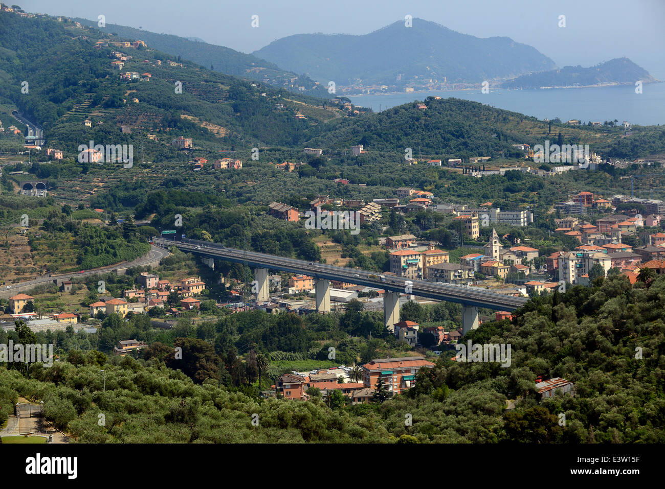 Italian roads hi-res stock photography and images - Alamy