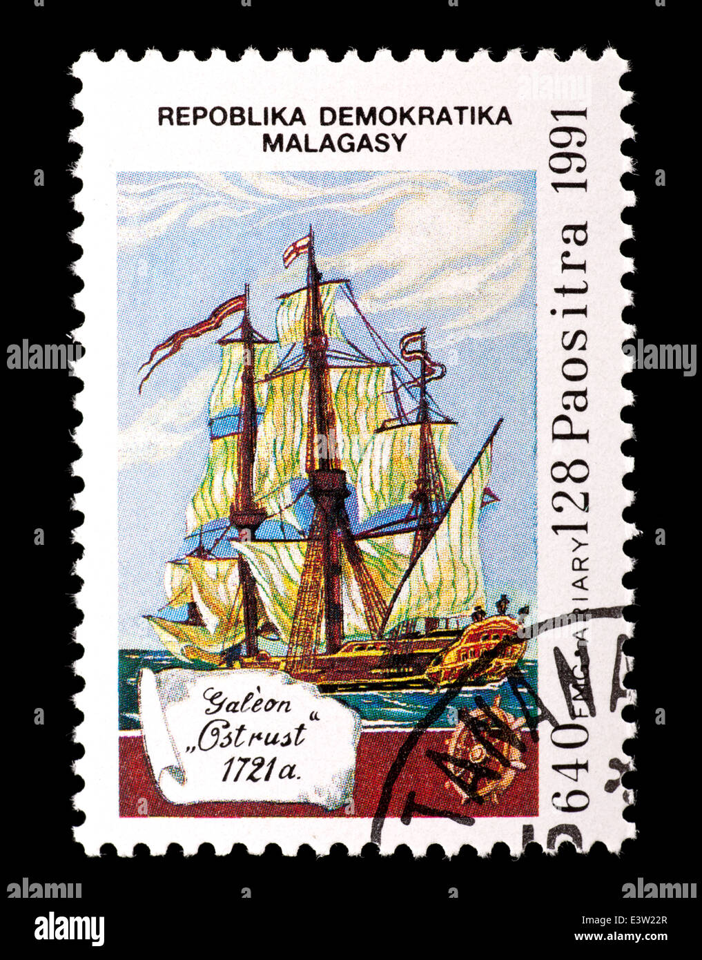 Postage stamp madagascar hi-res stock photography and images - Alamy