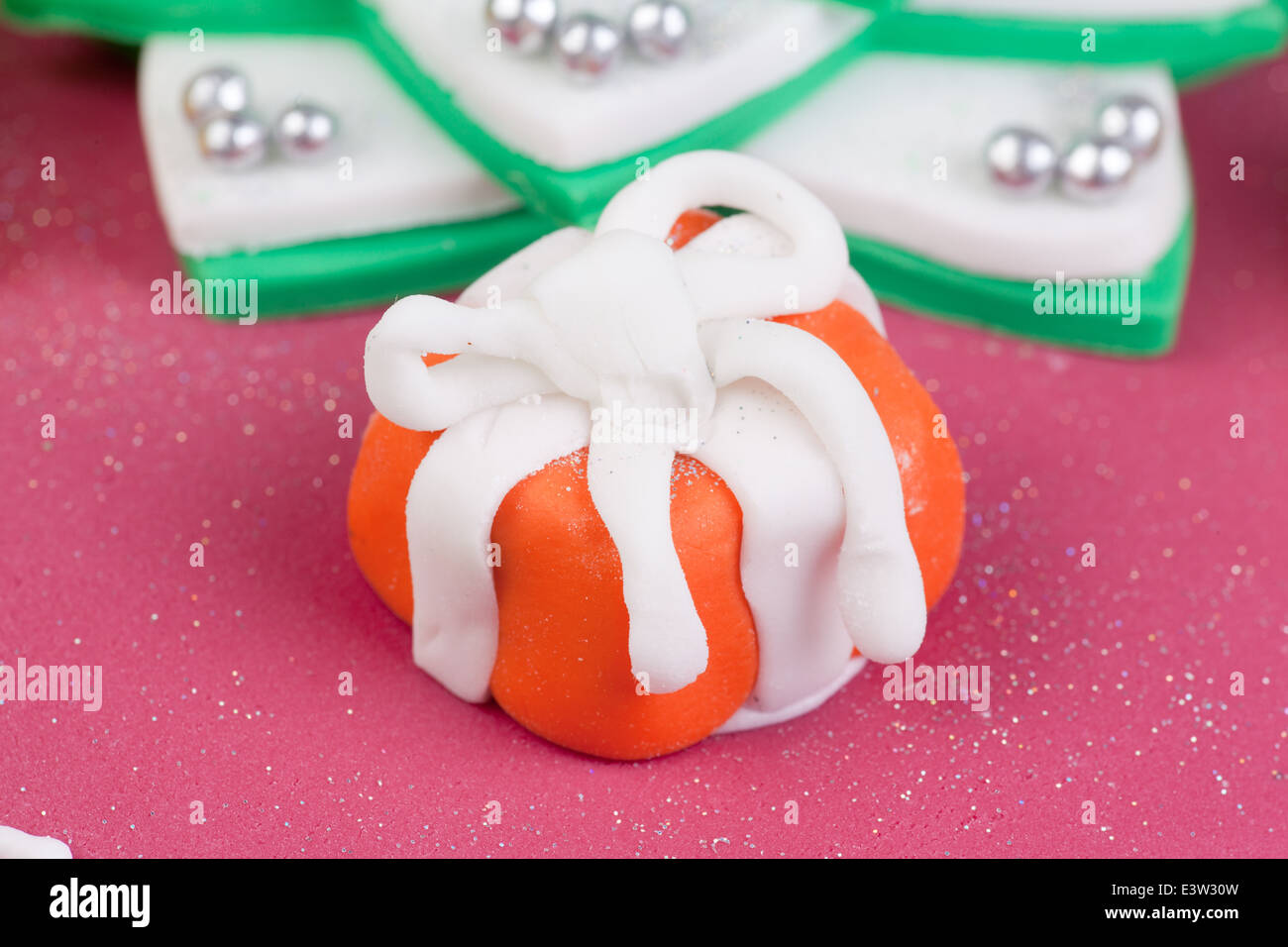Edible christmas ornaments hi-res stock photography and images - Alamy