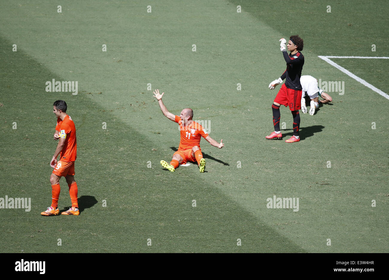 Netherlands mexico 2014 robben hi-res stock photography and images - Alamy