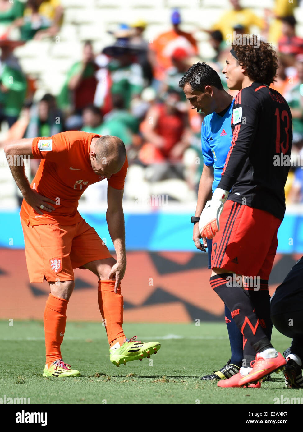 Netherlands mexico 2014 robben hi-res stock photography and images - Alamy