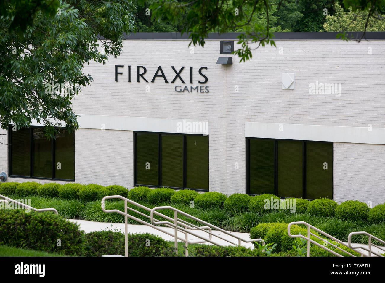 Firaxis games logo hi-res stock photography and images - Alamy