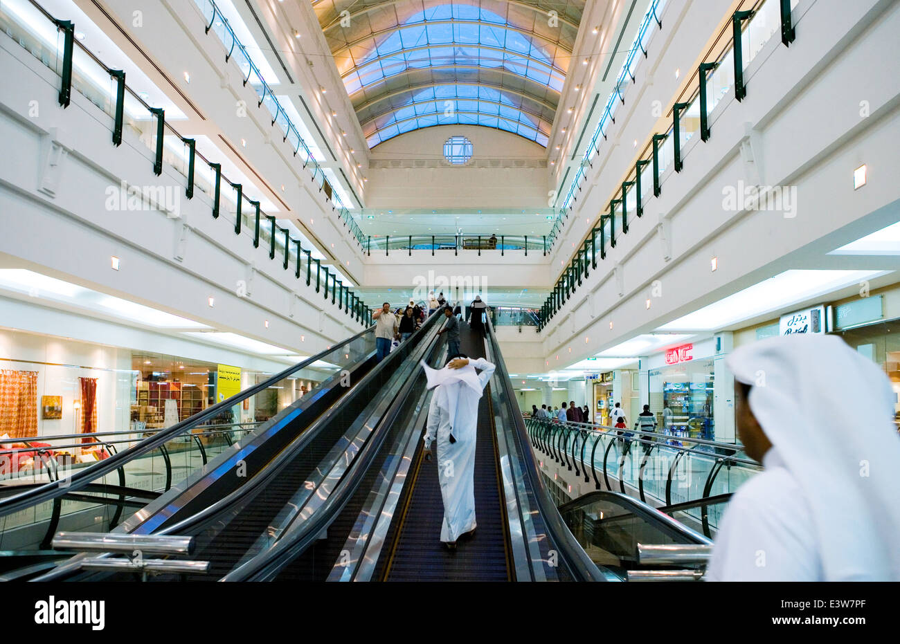 Doha qatar indoor people shopping center hi-res stock photography and ...