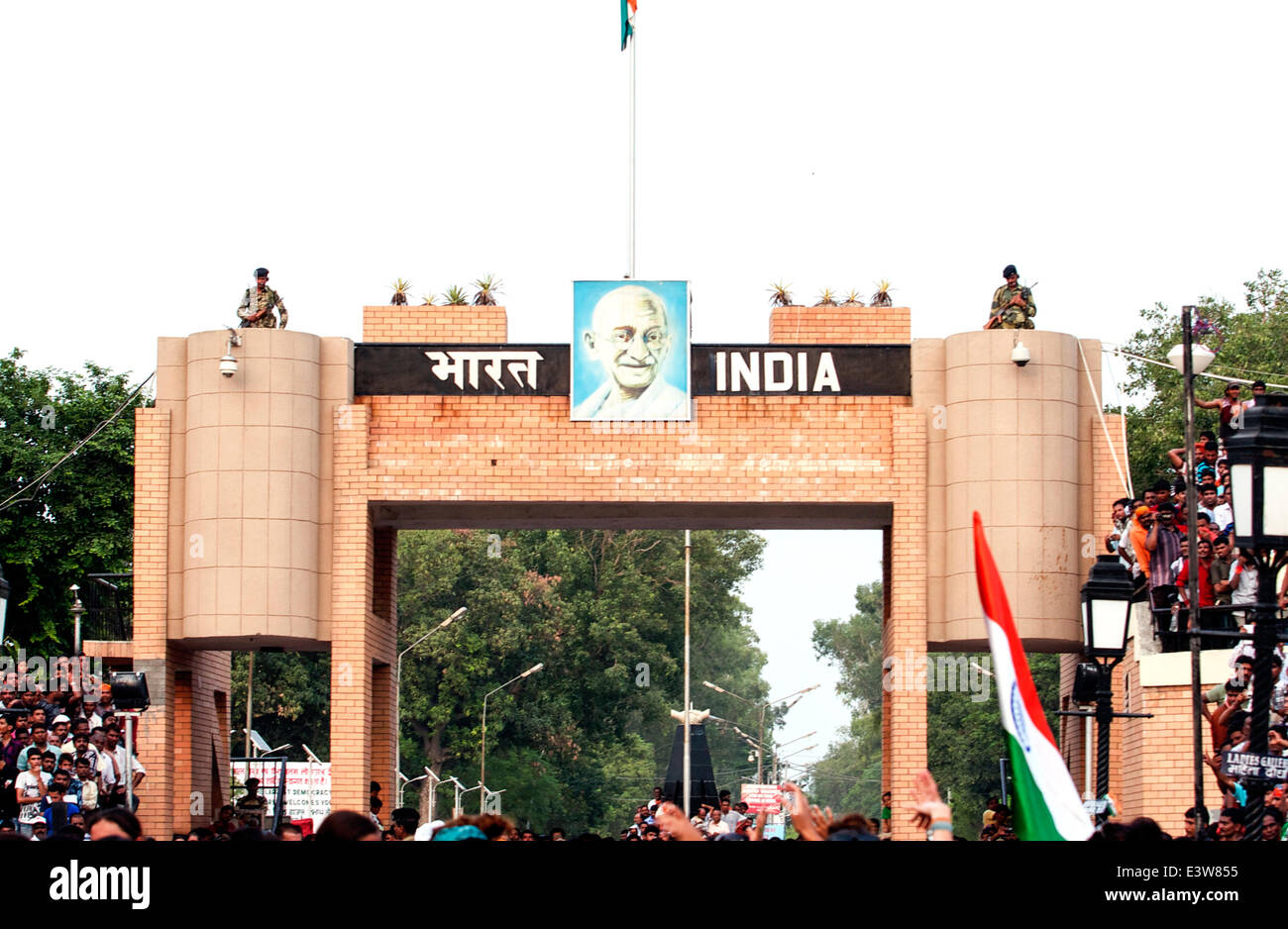 Indian-Pakistani border crossing Wagah, Attari Border, Punjab, India on ...