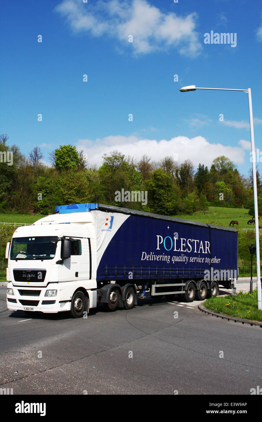 Polestar hi-res stock photography and images - Alamy