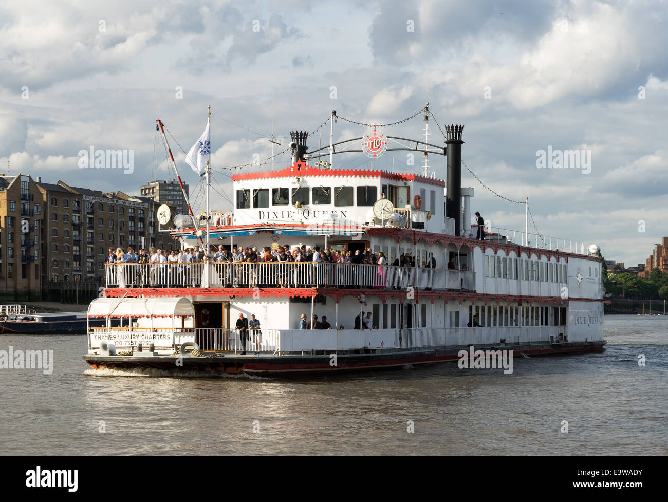 The Dixie Queen cruising along the River Thames Stock Photo - Alamy