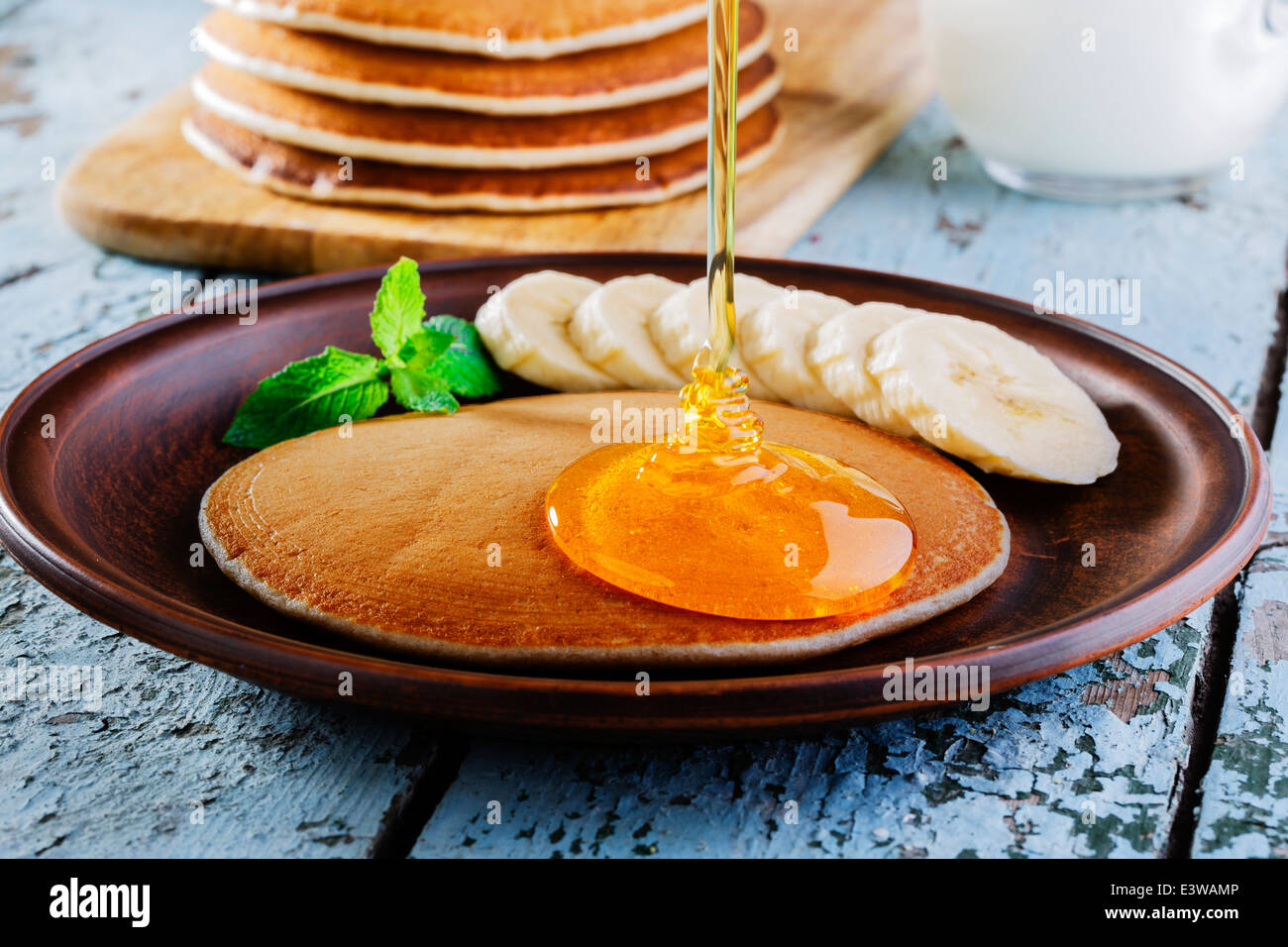 Slice of pancake hi-res stock photography and images - Alamy