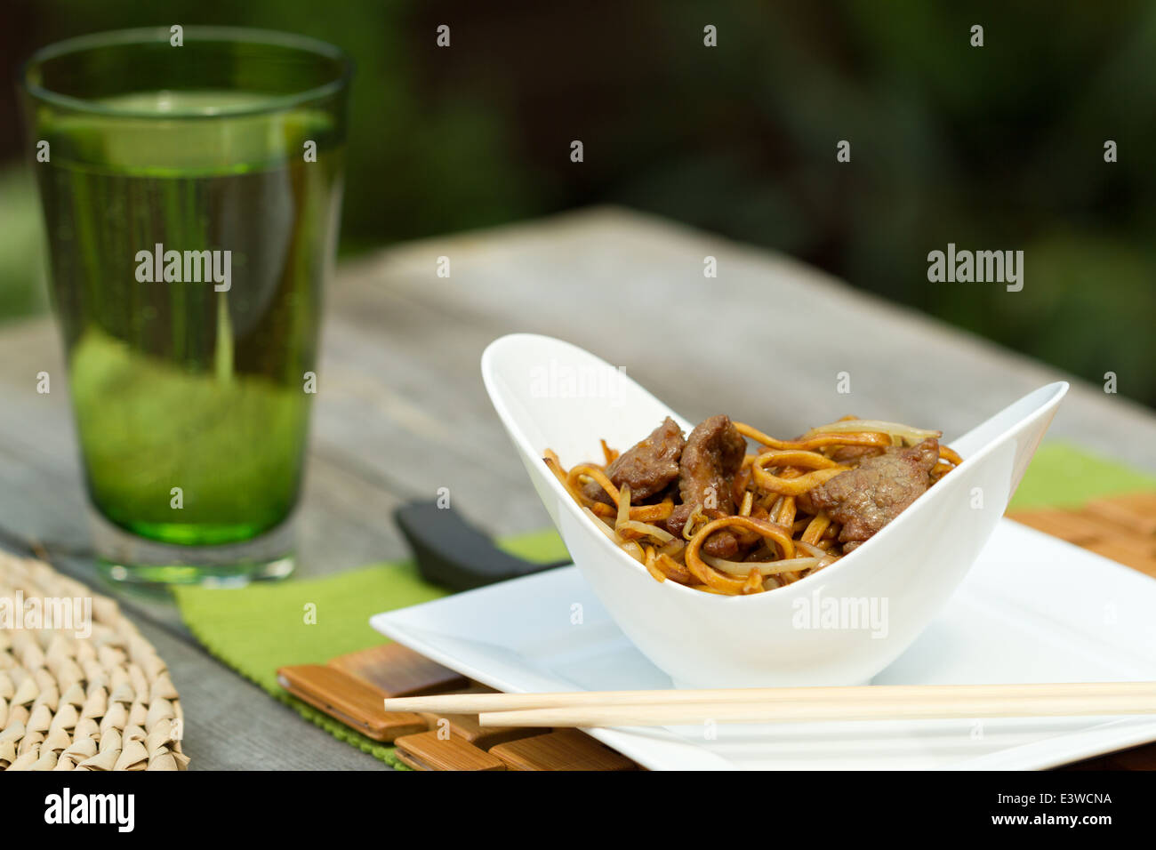 Chow mein hi-res stock photography and images - Alamy