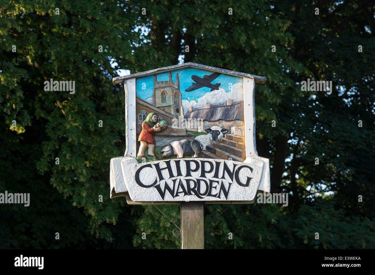 Northamptonshire sign village hi-res stock photography and images - Alamy